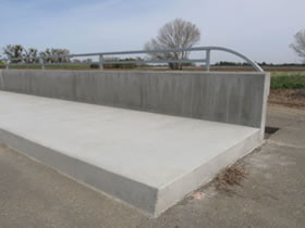 Type 732SW Bridge Rail (Modified version of the Type 26 Bridge Rail ...